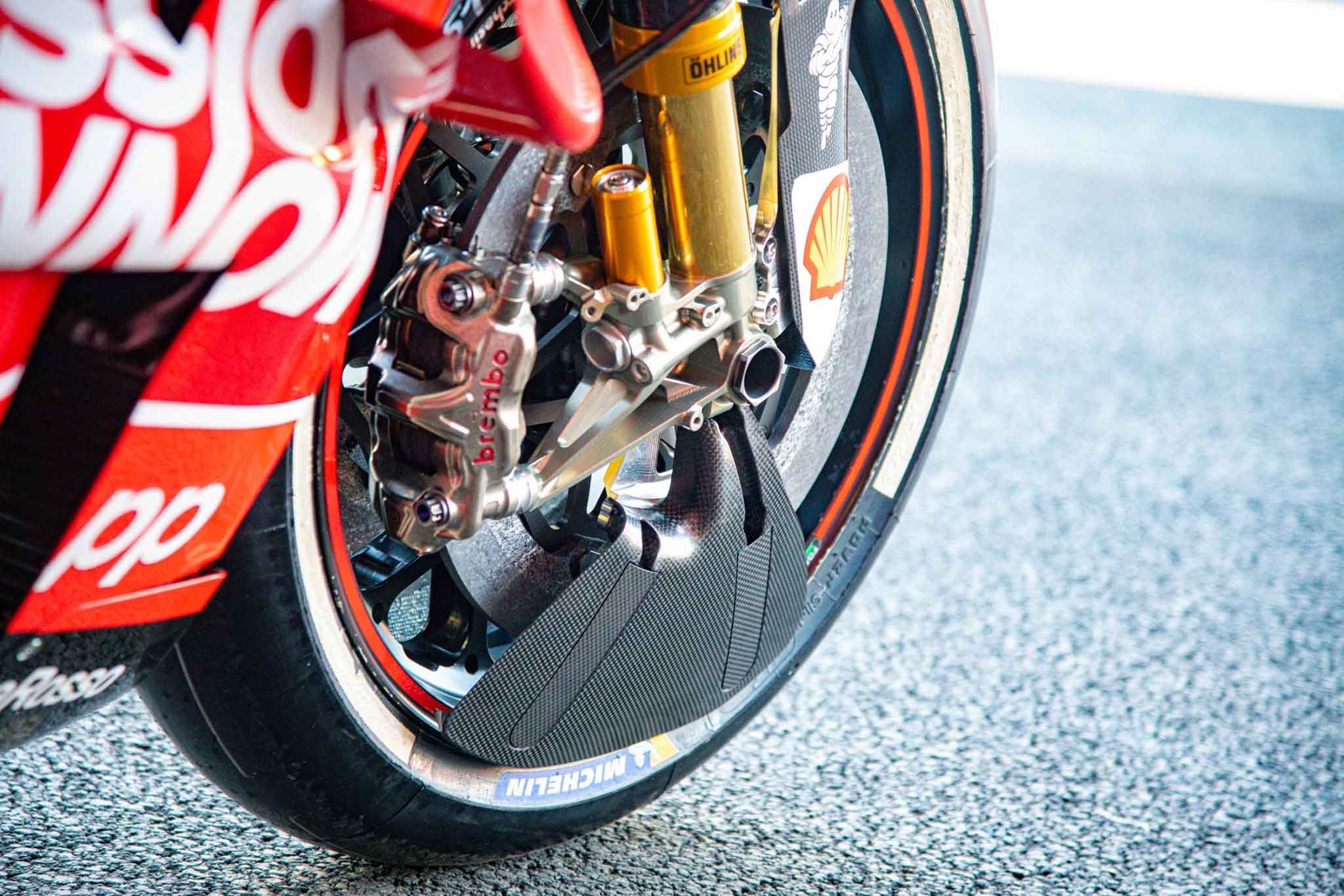 The Advancement of the Ducati Desmosedici GP8:A Dashing Symbol - moto ...