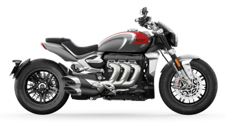 Triumph Rocket 3: The Beast on Two Wheels - moto in world