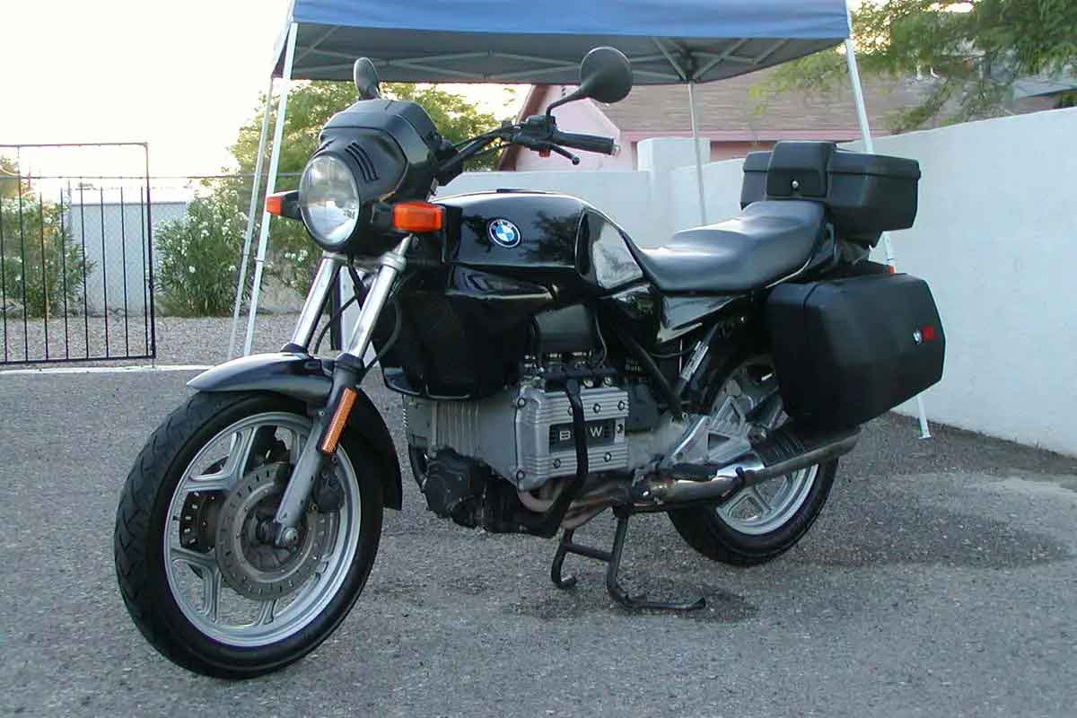 Review of the BMW K75: A Classic Motorcycle with Timeless Appeal - moto ...