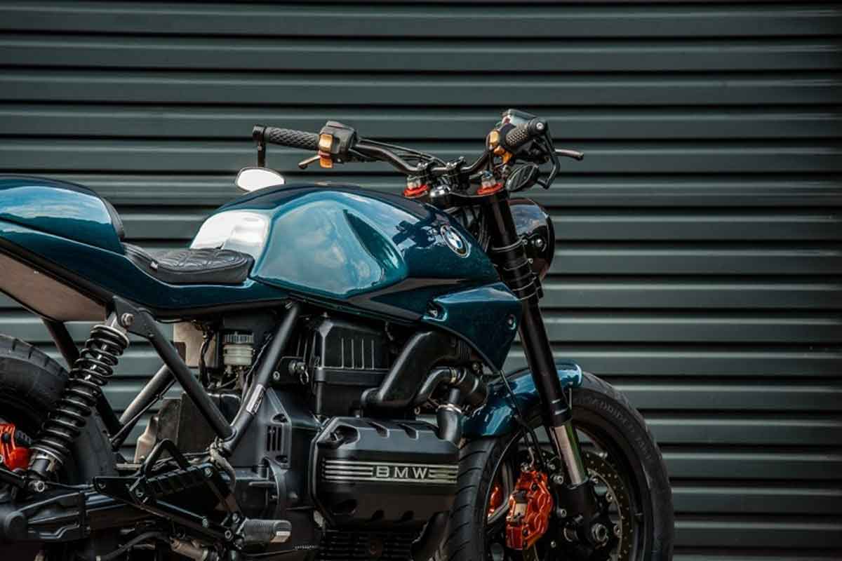 Review of the BMW K75: A Classic Motorcycle with Timeless Appeal - moto in world